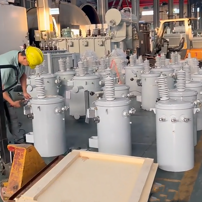 Transformador de poste de 100 kVA - Monofásico de 13,2 kV a 120/240 V ...